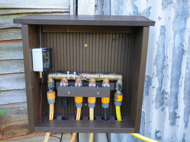 Home Automation – Automatic Garden Watering | Mostly Robots